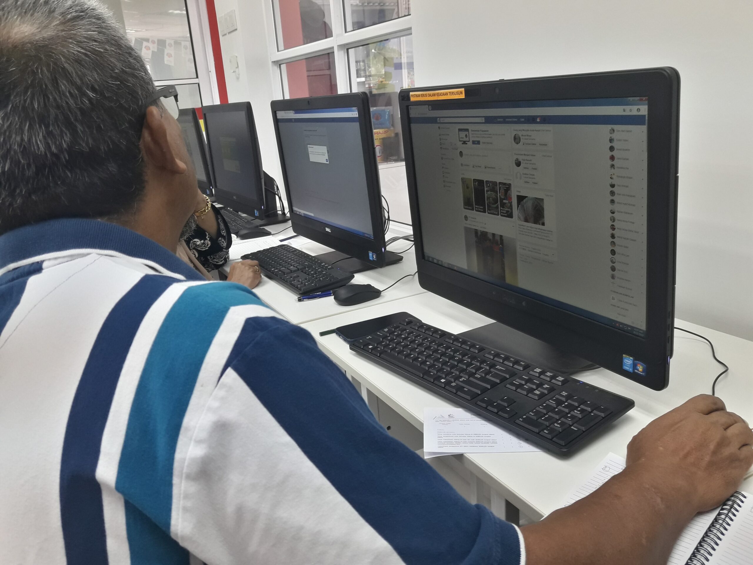 LATIHAN ASAS MEDIA BARU – NADI Kampung Batu Ampat